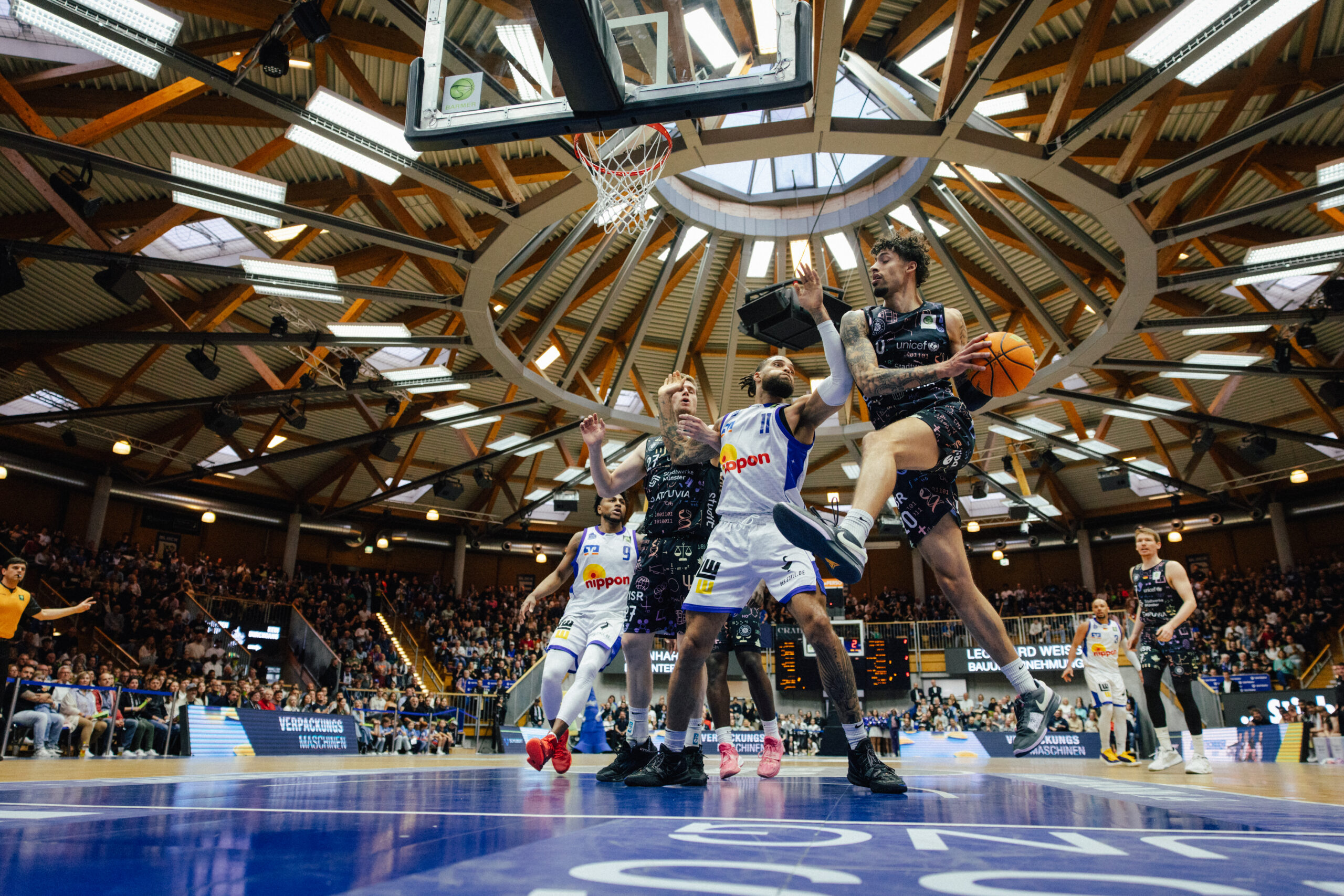 Uni Baskets beenden Saisonfinale mit Geschlossenheit – Uni Baskets